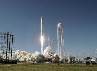 Spaceflight Now | Cygnus Mission Report | Cygnus completes maiden visit ...