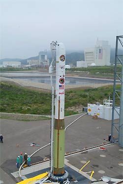 Spaceflight Now | Breaking News | Minotaur rocket launches U.S ...