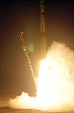 Spaceflight Now | Breaking News | Minotaur rocket launches U.S ...