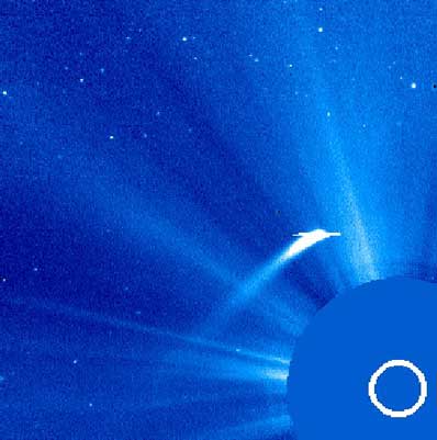 Spaceflight Now | Breaking News | SOHO's private view of a sunbathing comet