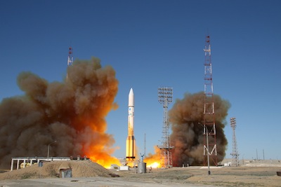 Spaceflight Now | Breaking News | Proton rocket deploys satellite duo ...
